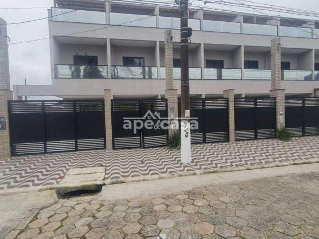 Sobrado com 3 quartos, Maracanã Praia Grande