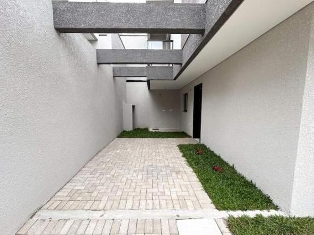 Sobrado com 3 quartos no Santa Felicidade