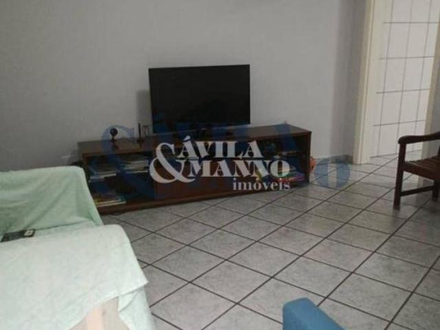 Sobrado com 3 Quartos na Água Rasa