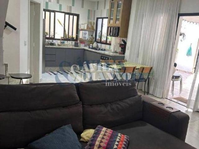 Sobrado com 3 Quartos na Vila Alpina