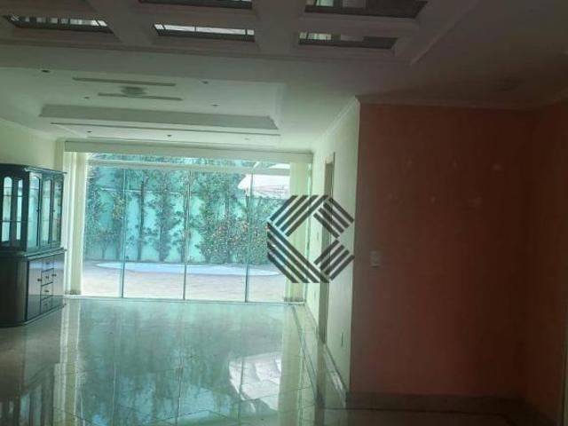 Sobrado com 3 quartos sendo 3 suítes, sala 3 ambientes, espaço gourmet, piscina à venda, 320 m² co