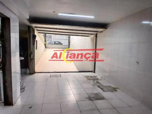 Sobrado com 3 quartos sendo 1 suíte, 197,60 m² Vila das Palmeiras Guarulhos/SP