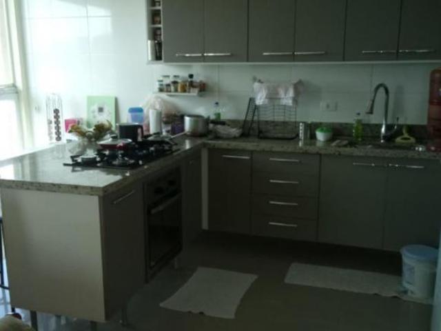 SOBRADO COM 3 QUARTOS, SENDO 1 SUITE A VENDA, 144m² VILA BARROS GUARULHOS/SP