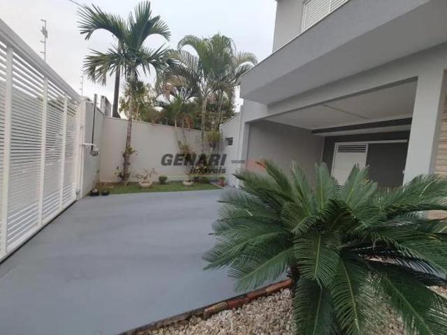 Sobrado com 3 quartos sendo 1 suíte à venda, 185 m² por R$ 1.200.000 Alto da Colina Indaiatuba/S