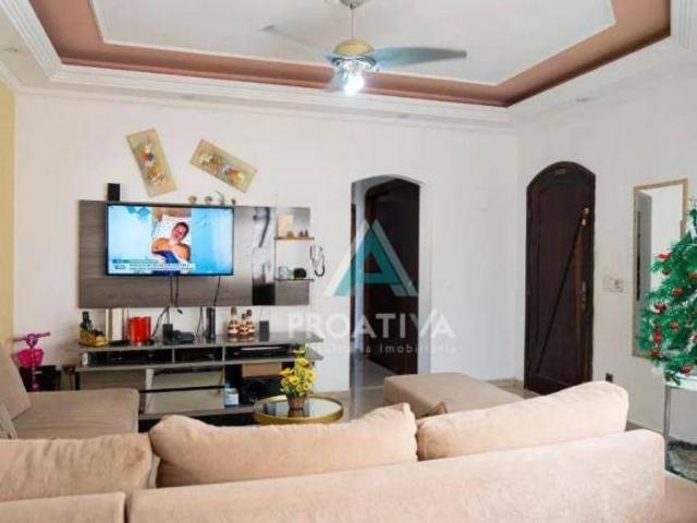 Sobrado com 3 quartos, sendo 1 suíte à venda, 185 m² por R$ 851.000,00 Parque Erasmo Assunção Sant