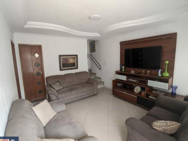 SOBRADO COM 3 QUARTOS, SENDO 1 SUITE À VENDA, 110,30m² JARDIM SANTA MENA GUARULHOS/SP