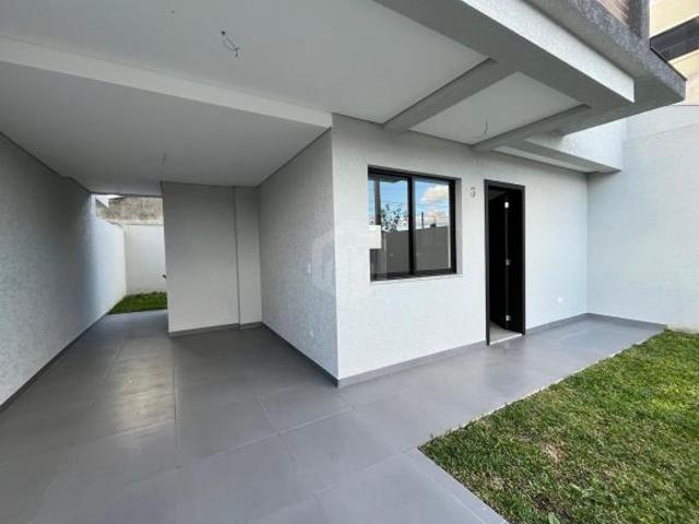 Sobrado com 3 quartos sendo 1 suite e 136 m2 construídos à venda em Parque da Fonte