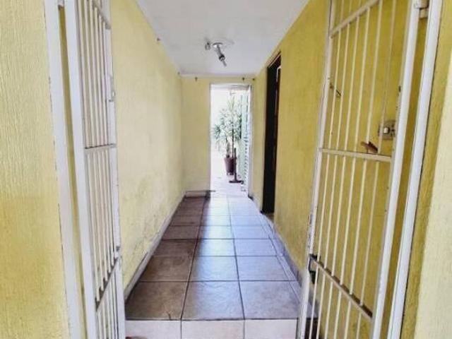 Sobrado com 3 Quartos sendo 1 Suíte no Cidade das Flores Osasco
