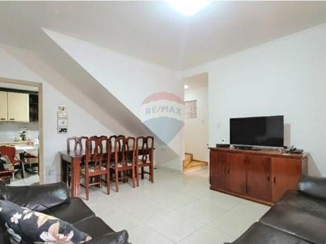 Sobrado com 3 quartos, sendo 1 suítes, vagas de garagem, com 138m² no Bairro Nova Petrópolis SBC