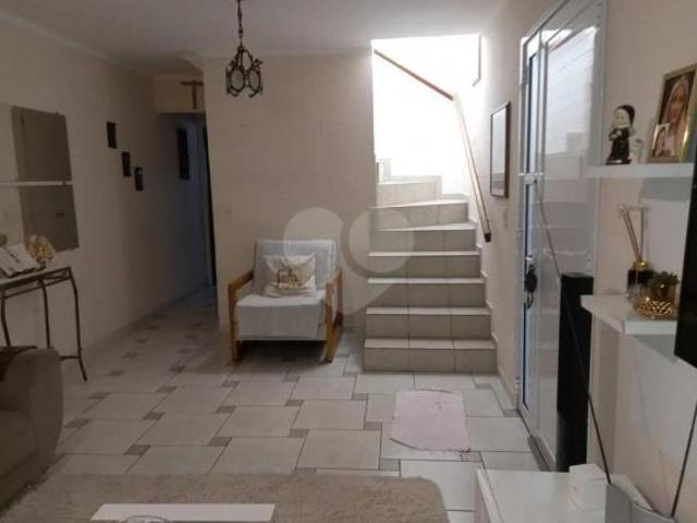 Sobrado com 3 quartos, suíte e área gourmet no Imirim – Zona Norte