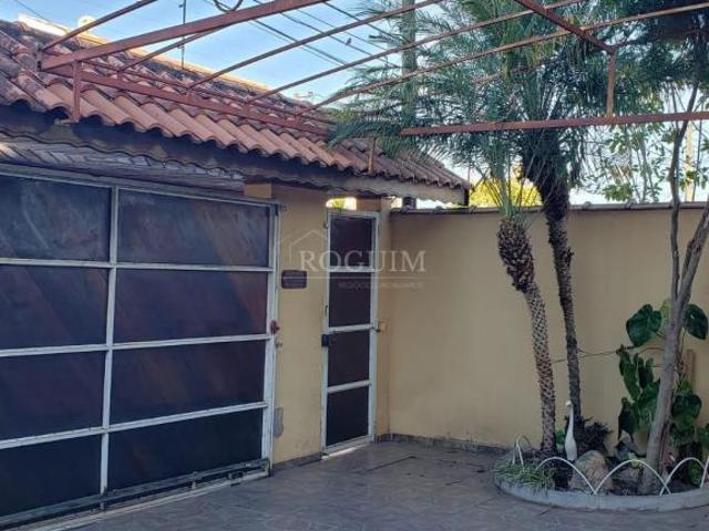 Sobrado com 3 quartos suíte Edícula Piscina Quintal amplo Churrasqueira