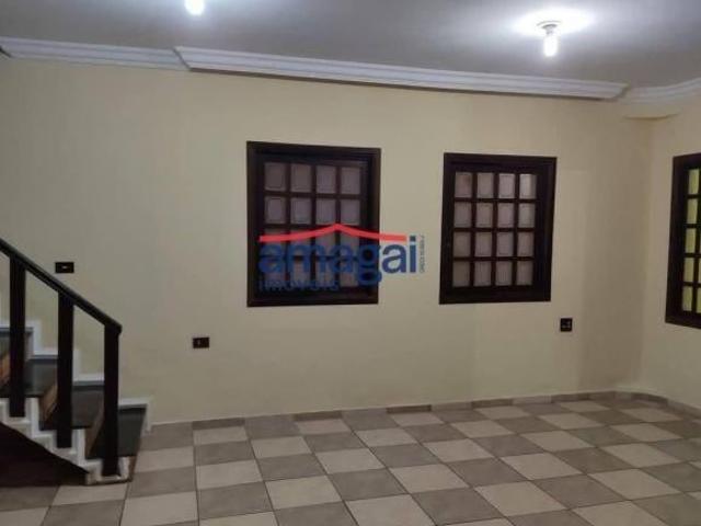 Sobrado com 3 quartos para venda em Jacareí SP