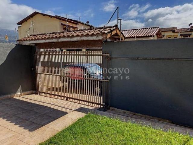 Sobrado com 3 quartos para venda no Indaiá