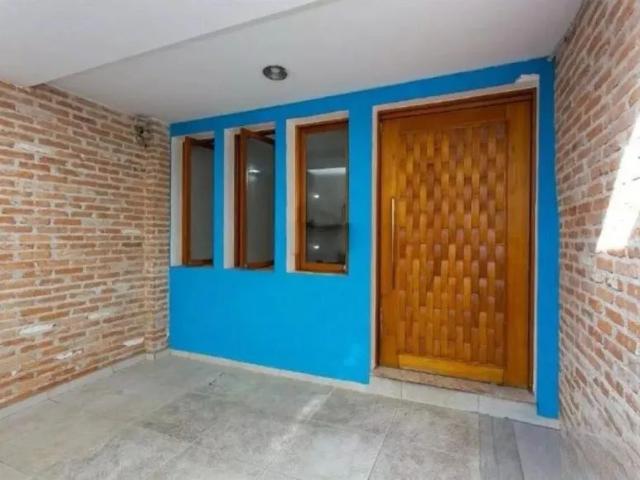 Sobrado com 3 Quartos para venda ou aluguel, 147m² Vila Gomes Cardim