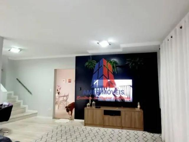 Sobrado com 3 Quartos para venda ou aluguel, 265m² Santa Cruz