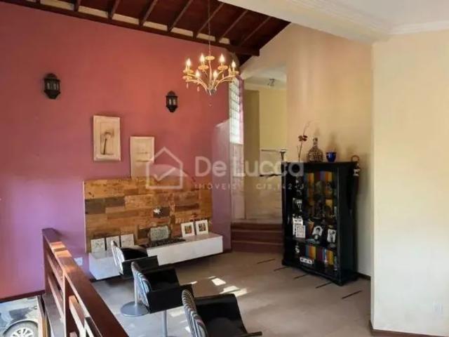 Sobrado com 3 Quartos para venda ou aluguel, 365m² Bairro das Palmeiras