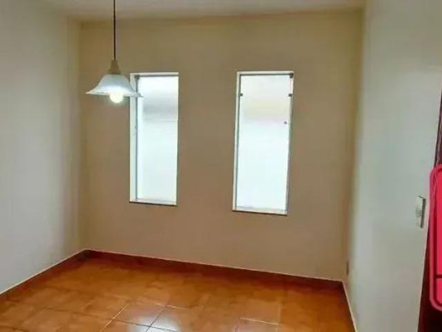 Sobrado com 3 Quartos para venda ou aluguel, 308m² Jardim do Mar