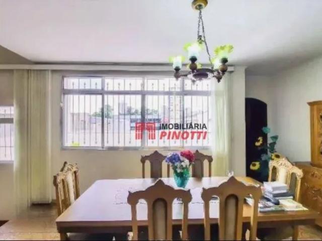 Sobrado com 3 Quartos para venda ou aluguel, 320m² Jardim do Mar