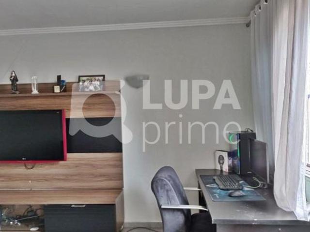 SOBRADO COM 3 QUARTOS PARA VENDA, PARQUE NOVO MUNDO