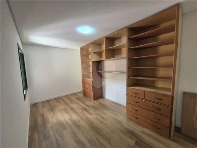 Sobrado com 3 Quartos para alugar, 110m² Pinheiros