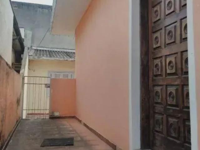 Sobrado com 3 Quartos para alugar, 122m² Jardim Ivana