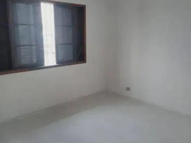 Sobrado com 3 Quartos para alugar, 122m² Jardim Ivana