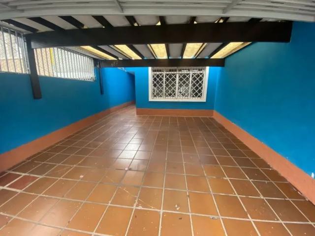 Sobrado com 3 Quartos para alugar, 140m² Jardim Pinheiros