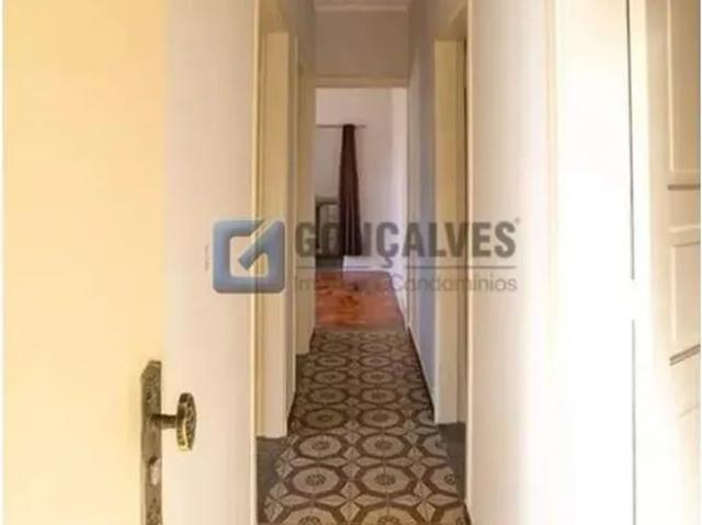 Sobrado com 3 Quartos para alugar, 200m² Baeta Neves