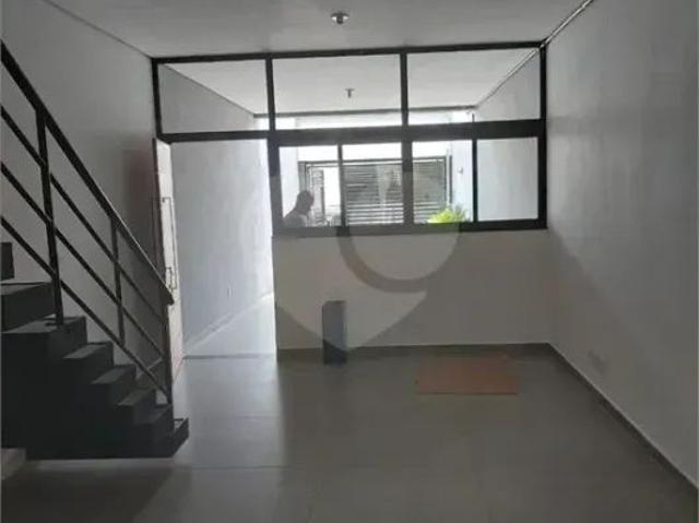 Sobrado com 3 Quartos para alugar, 216m² Tatuapé