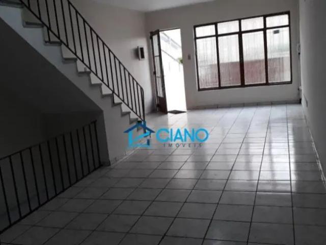 Sobrado com 3 Quartos para alugar, 220m² Vila Prudente