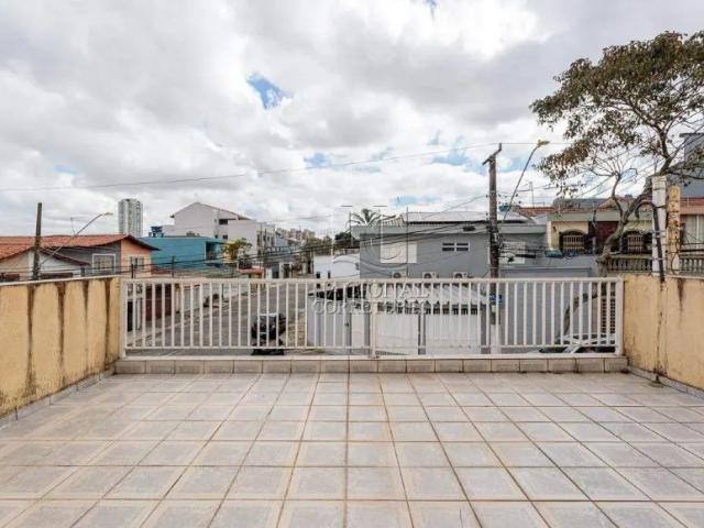 Sobrado com 3 Quartos para alugar, 220m² Jardim Pilar