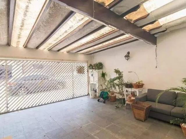 Sobrado com 3 Quartos para alugar, 242m² Campestre