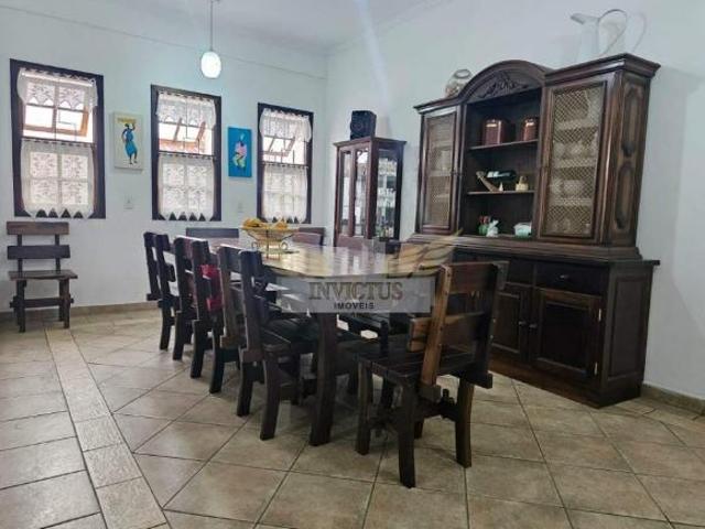 Sobrado com 3 Quartos para Comprar, 157m² Vila Bastos, Santo André/SP