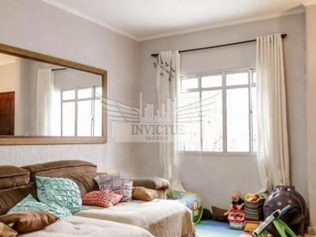 Sobrado com 3 Quartos para Comprar, 182m² Jardim Marek, Santo André/SP