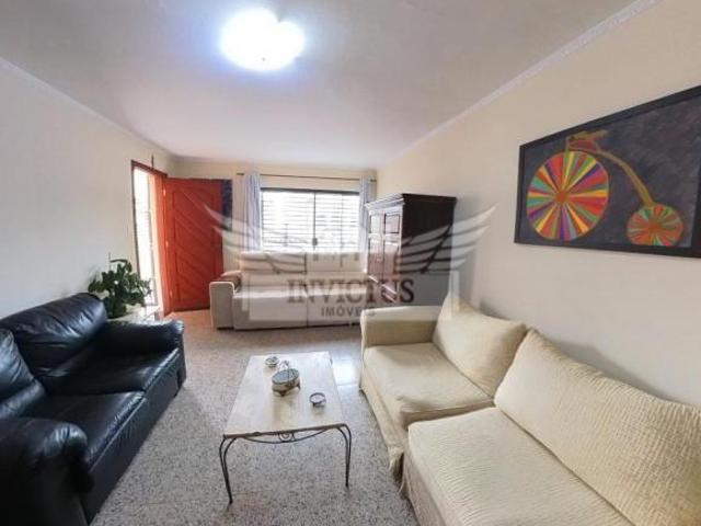 Sobrado com 3 Quartos para Comprar, 194m² Santa Maria, Santo André/SP