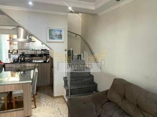 Sobrado com 3 Quartos para Comprar, 101m² Vila Alzira, Santo André/SP