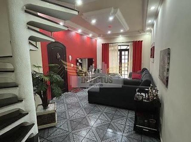 Sobrado com 3 Quartos para Comprar, 241m² Vila Linda, Santo André/SP