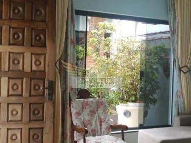 Sobrado com 3 Quartos para Comprar, 254m² Jardim Teles de Menezes, Santo André/SP