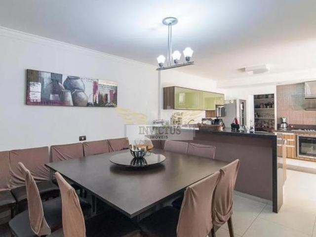 Sobrado com 3 Quartos para Comprar, 210m² Campestre, Santo André/SP