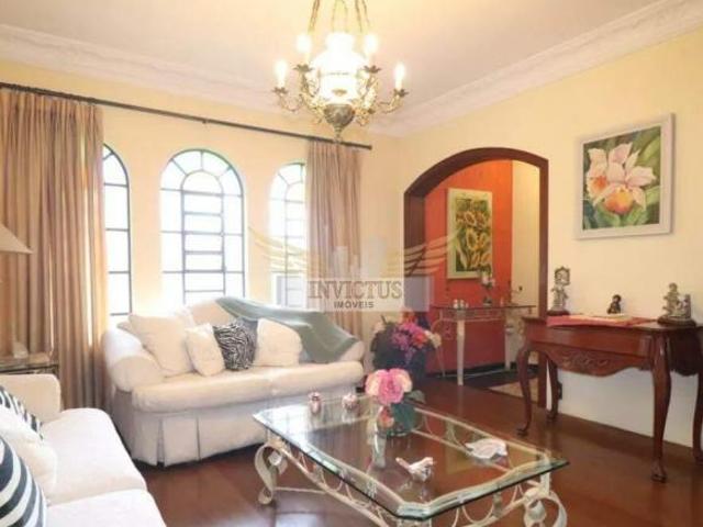 Sobrado com 3 Quartos para Comprar, 232m² Santa Maria, Santo André/SP
