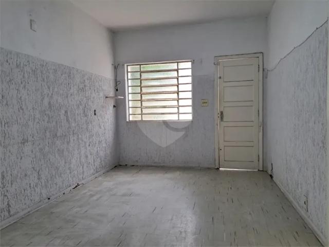 Sobrado com 3 quartos para locação em Água branca SP