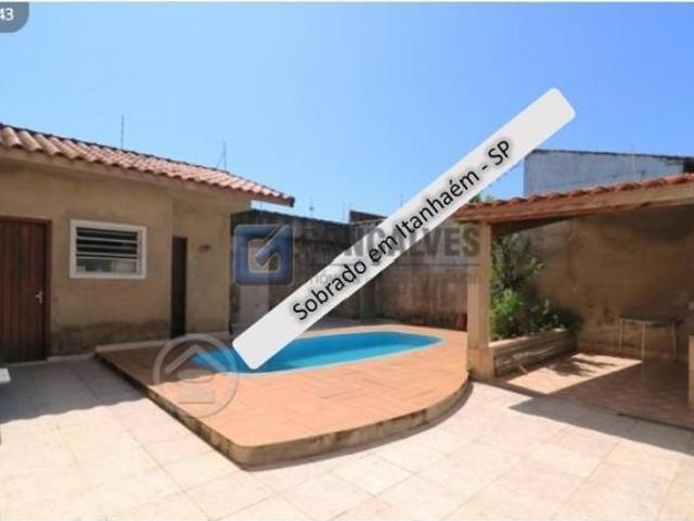 Sobrado com 3 quartos, piscina e 6 vagas em Itanhaém – Recanto dos Bandeirantes