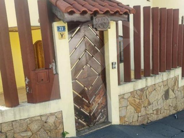 Sobrado com 3 Quartos Residencial Cercone