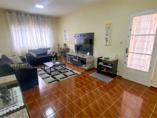 Sobrado com 3 quartos à venda em Jardim Líbano SP