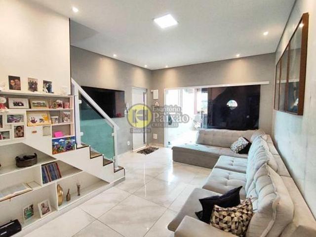Sobrado com 3 quartos, Vila Lavínia, Mogi das Cruzes R$ 530 mil, Cod: 671001