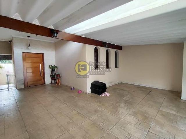 Sobrado com 3 quartos, Vila Nova Cintra, Mogi das Cruzes R$ 690 mil, Cod: 679001