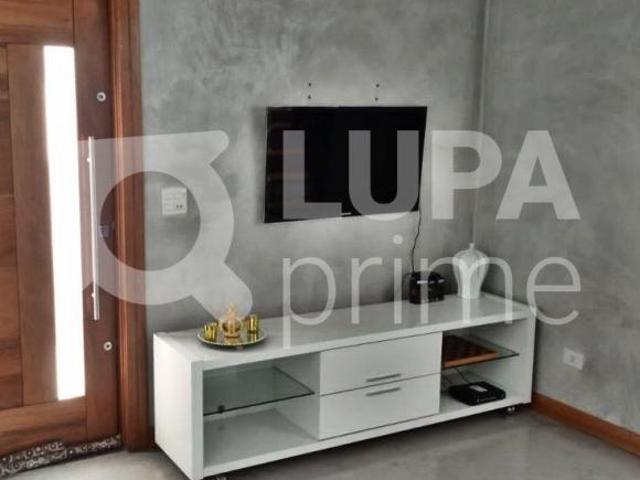 SOBRADO COM 3 QUARTOS/SUÍTES,CHURRASQUEIRA,2 VAGAS, PARA VENDA, VILA ISOLINA MAZZEI, SÃO PAULO