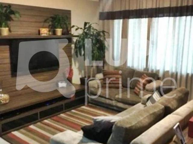 SOBRADO COM 3 QUARTOS/SUÍTES,CHURRASQUEIRA,3 VAGAS, PARA VENDA, VILA ISOLINA MAZZEI, SÃO PAULO