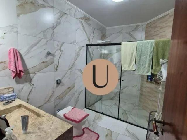 Sobrado com 3 suítes, 5 vagas e 227 m² no Jardim das Américas São Bernardo do Campo/SP