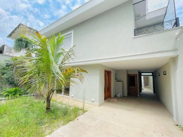 Sobrado com 3 suites | 325 m² | 2 vagas por R$ 3.000.000 Aclimação São Paulo/SP